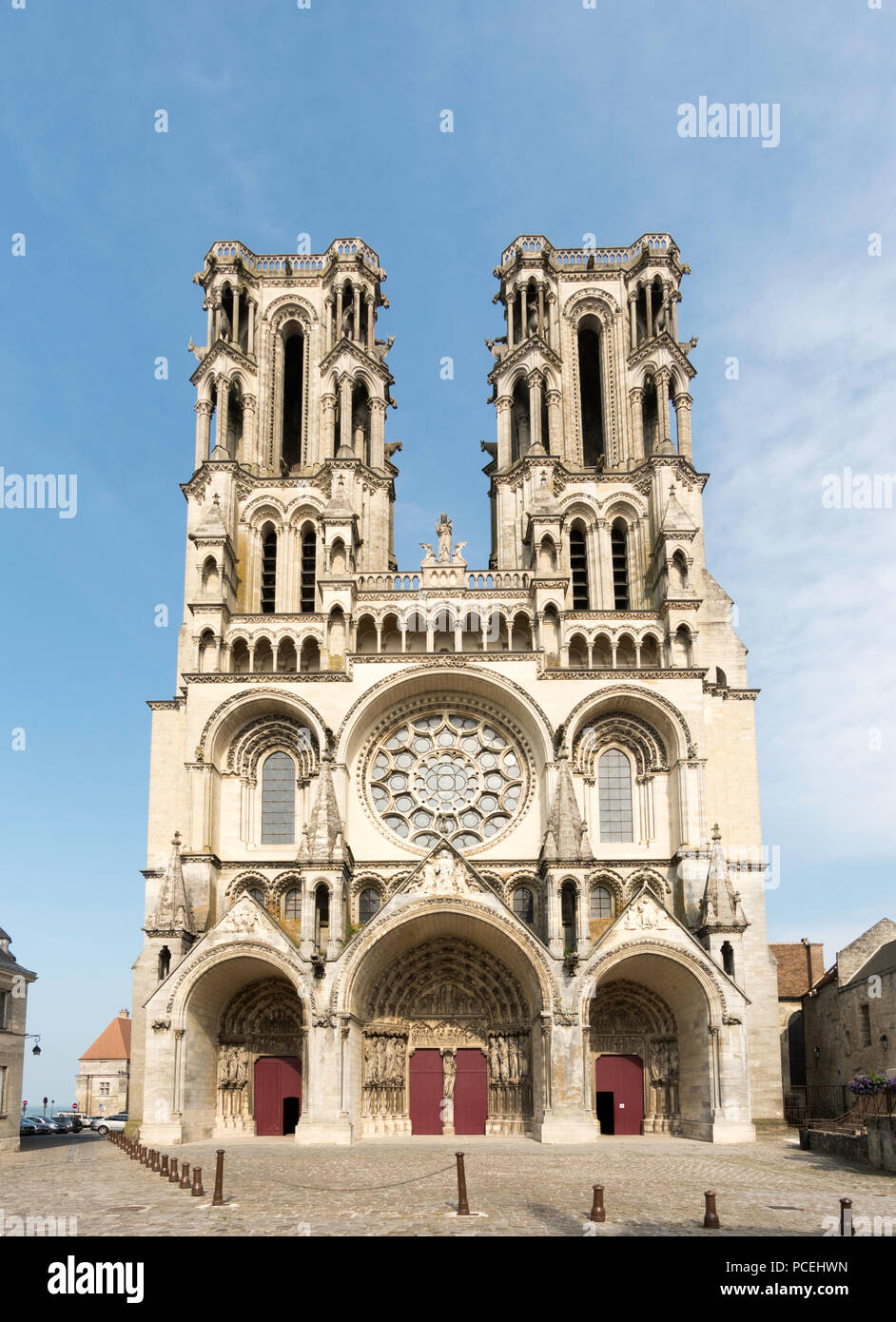 Laon Cathedral High Resolution Stock Photography and Images - Alamy