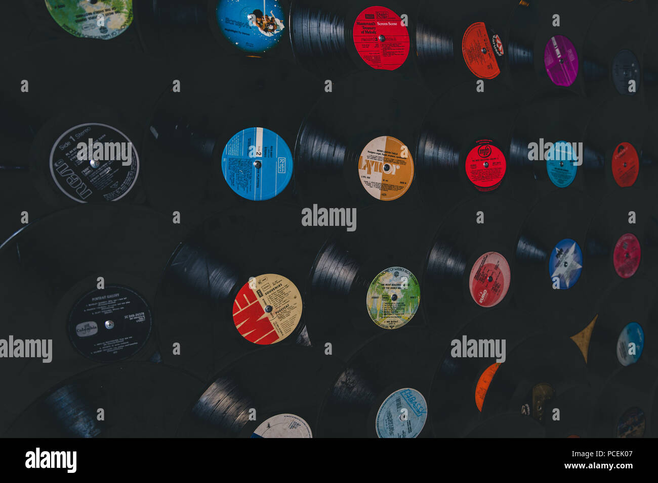 Colour vinyl records background hi-res stock photography and images - Alamy