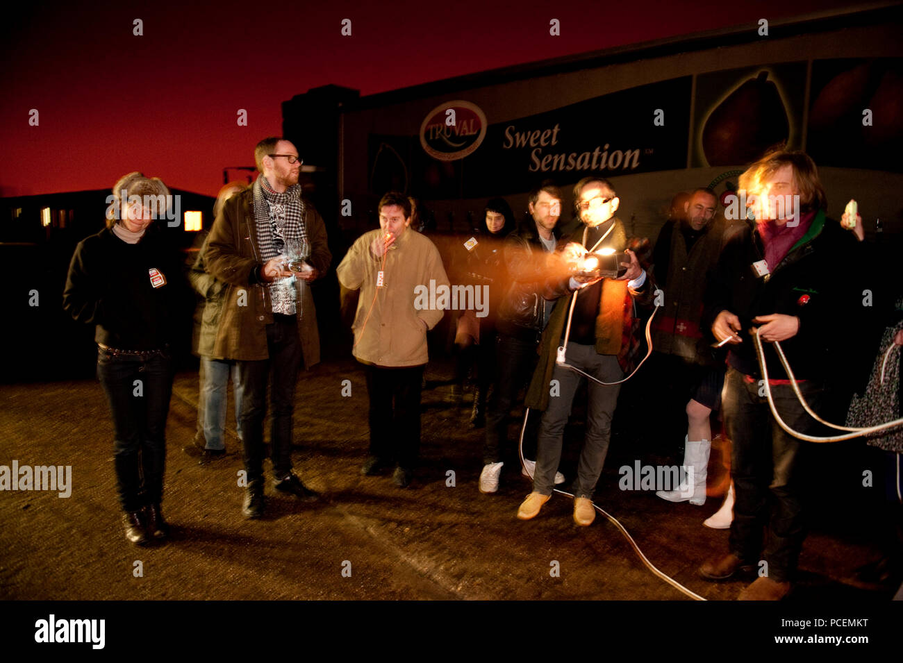 David Helbich's "Cross the land - a procession by bus" artistic event ...