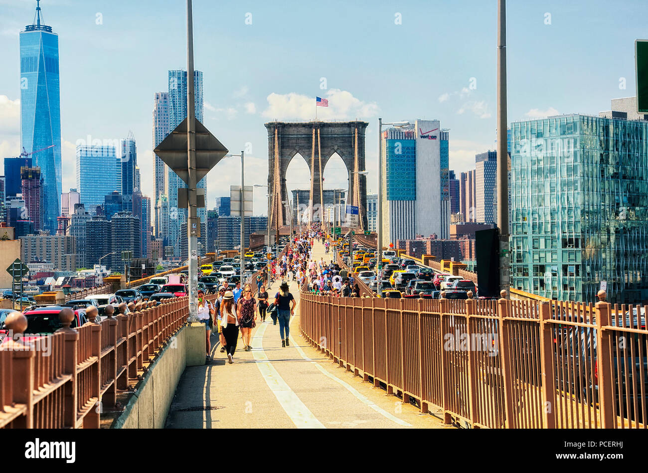 New York Skyline Day Blue Sky Stock Photos & New York Skyline Day Blue ...