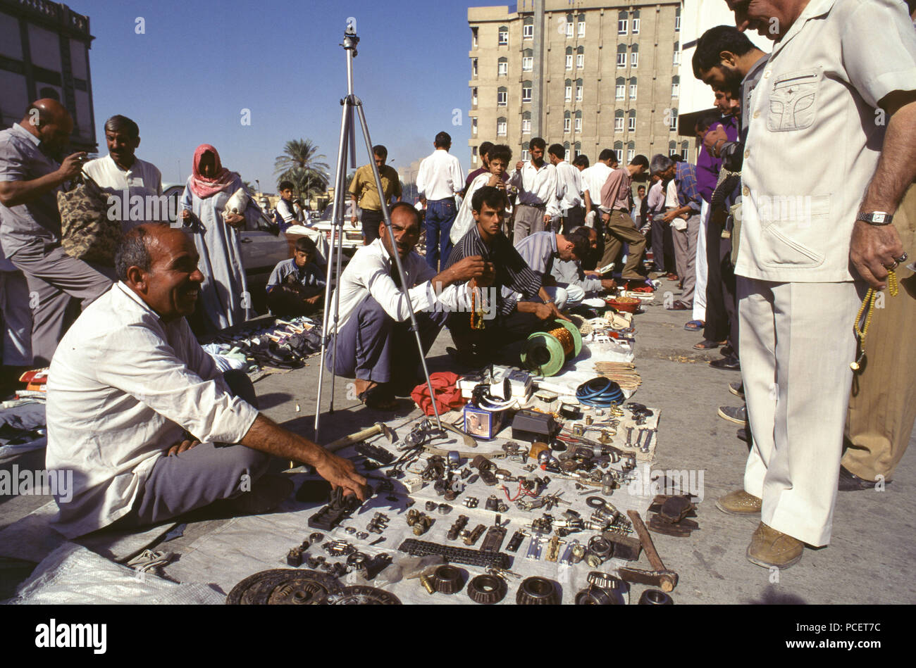 Kuwait 1995 hi-res stock photography and images - Alamy
