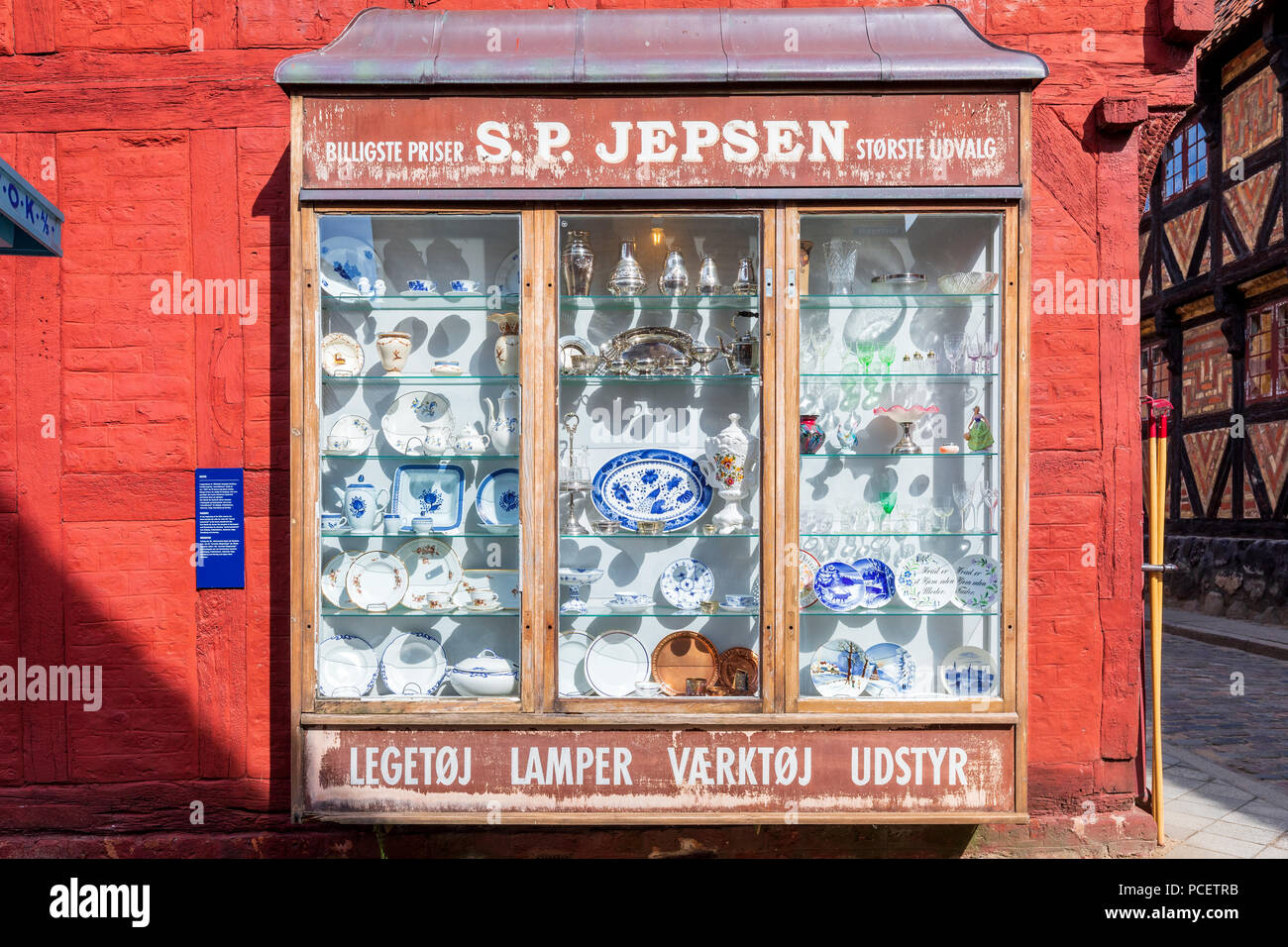 Danish dinnerware hi-res stock photography and images - Alamy