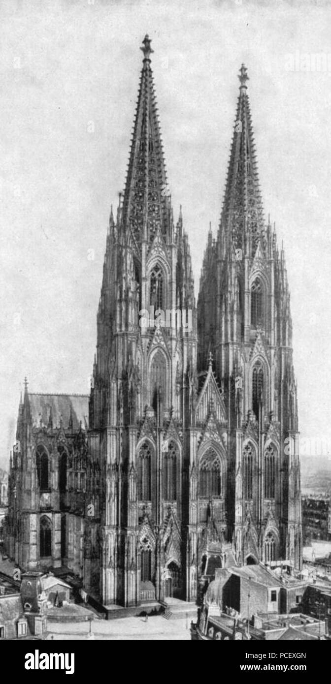Cologne architecture germany Black and White Stock Photos & Images - Alamy