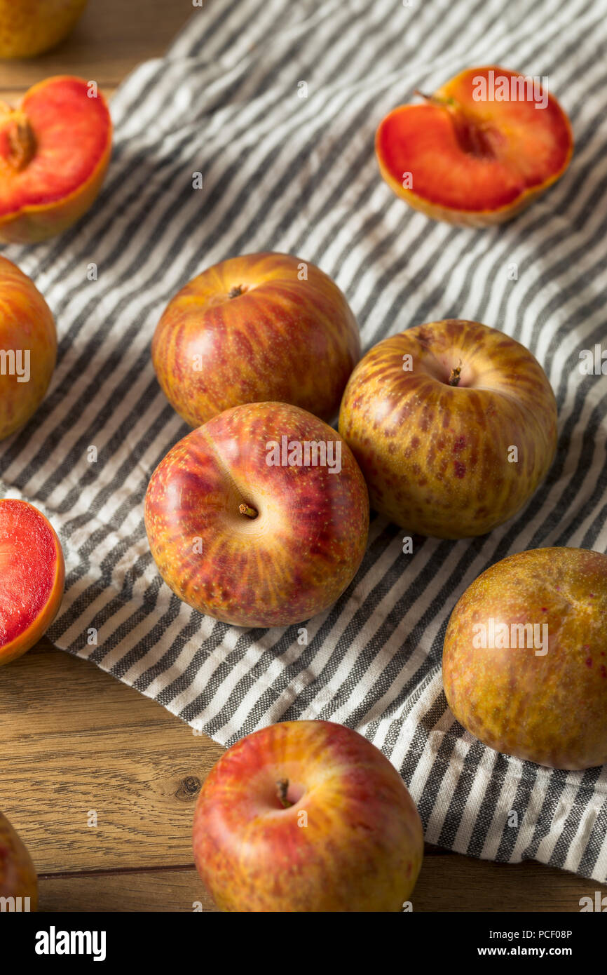 Mottled pluots hi-res stock photography and images - Alamy