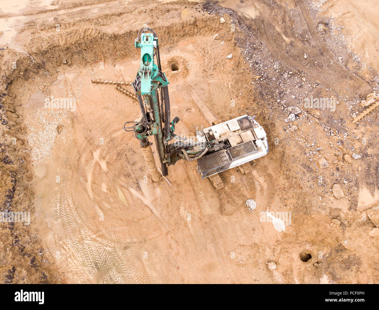 Rotary drilling rig hi-res stock photography and images - Alamy