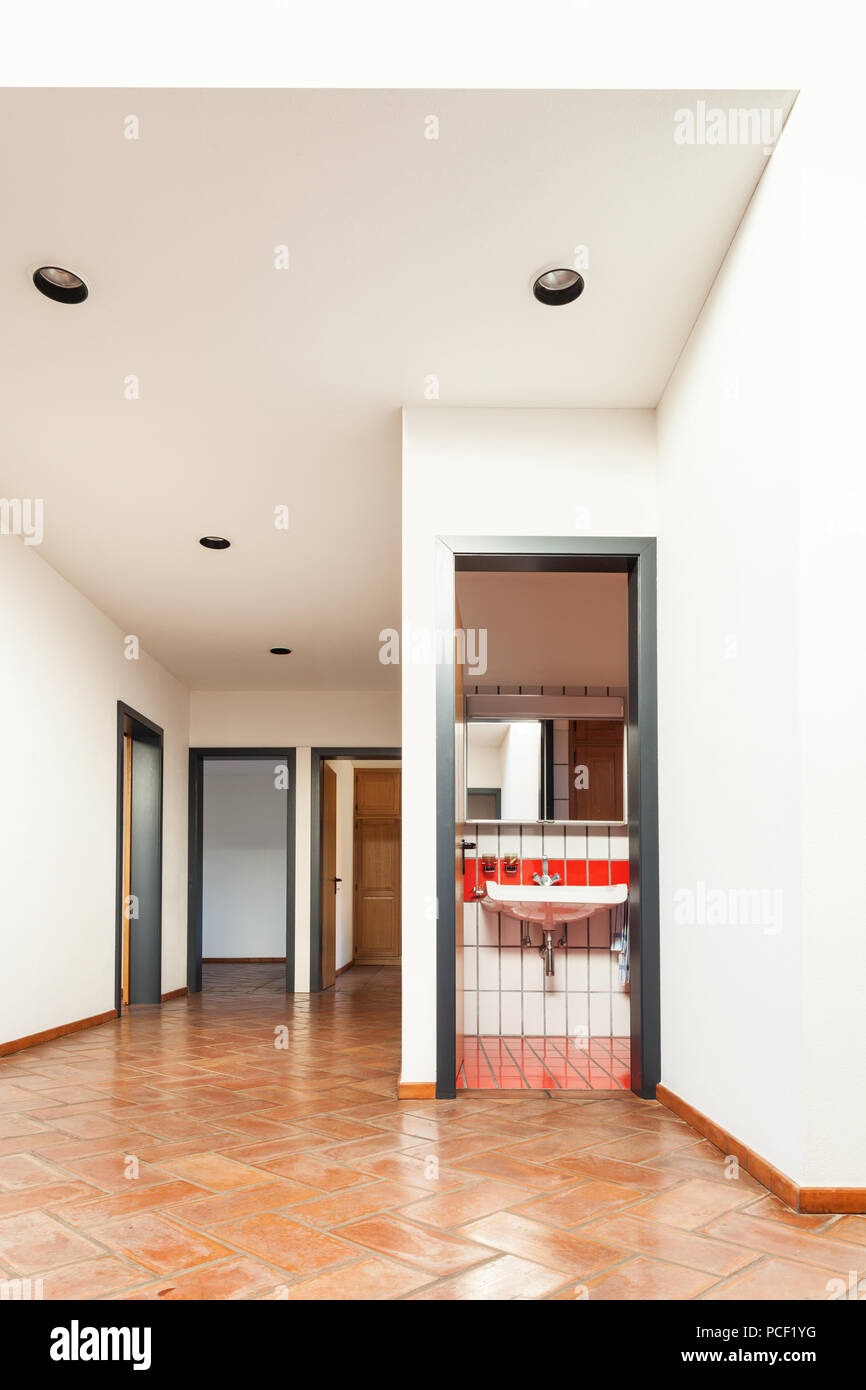 Restroom entrance view hi-res stock photography and images - Alamy