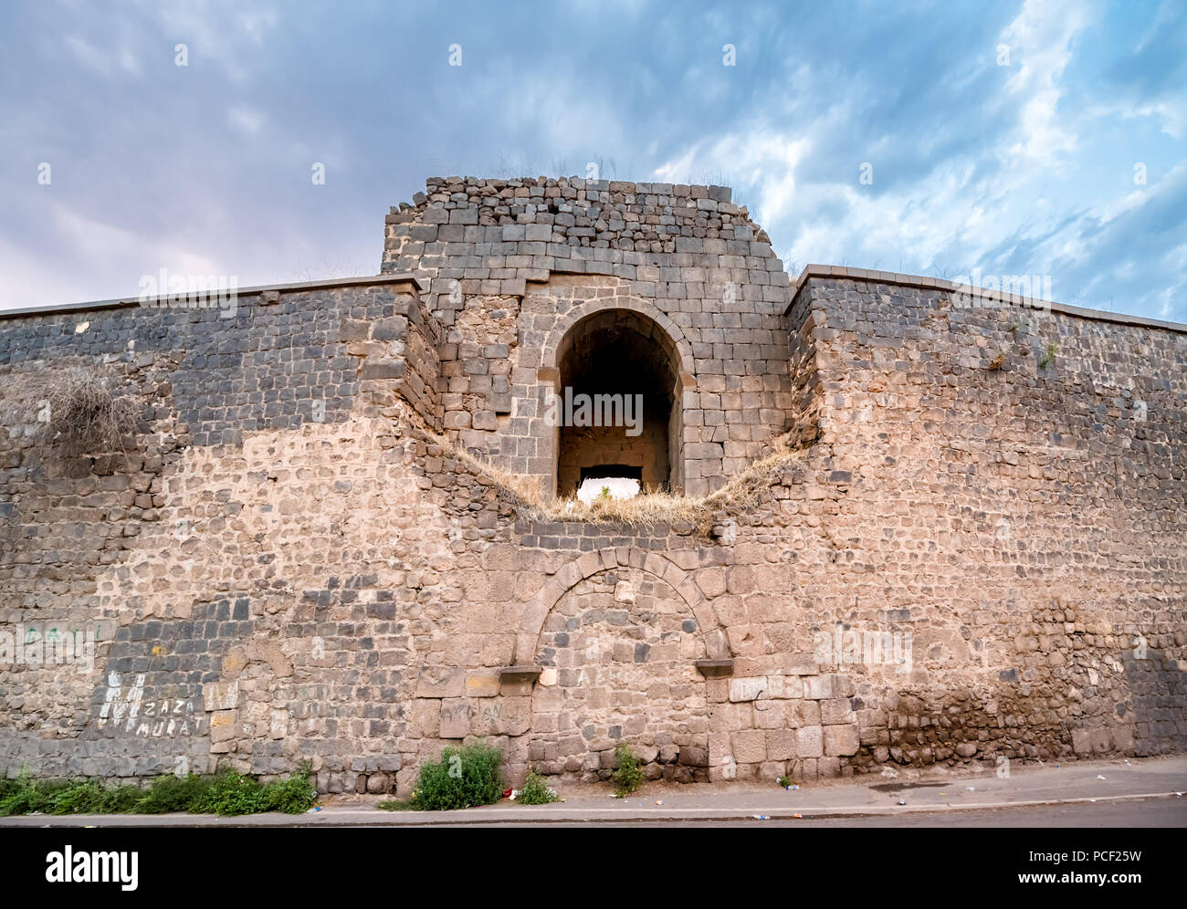 Diyarbakir sur hi-res stock photography and images - Alamy