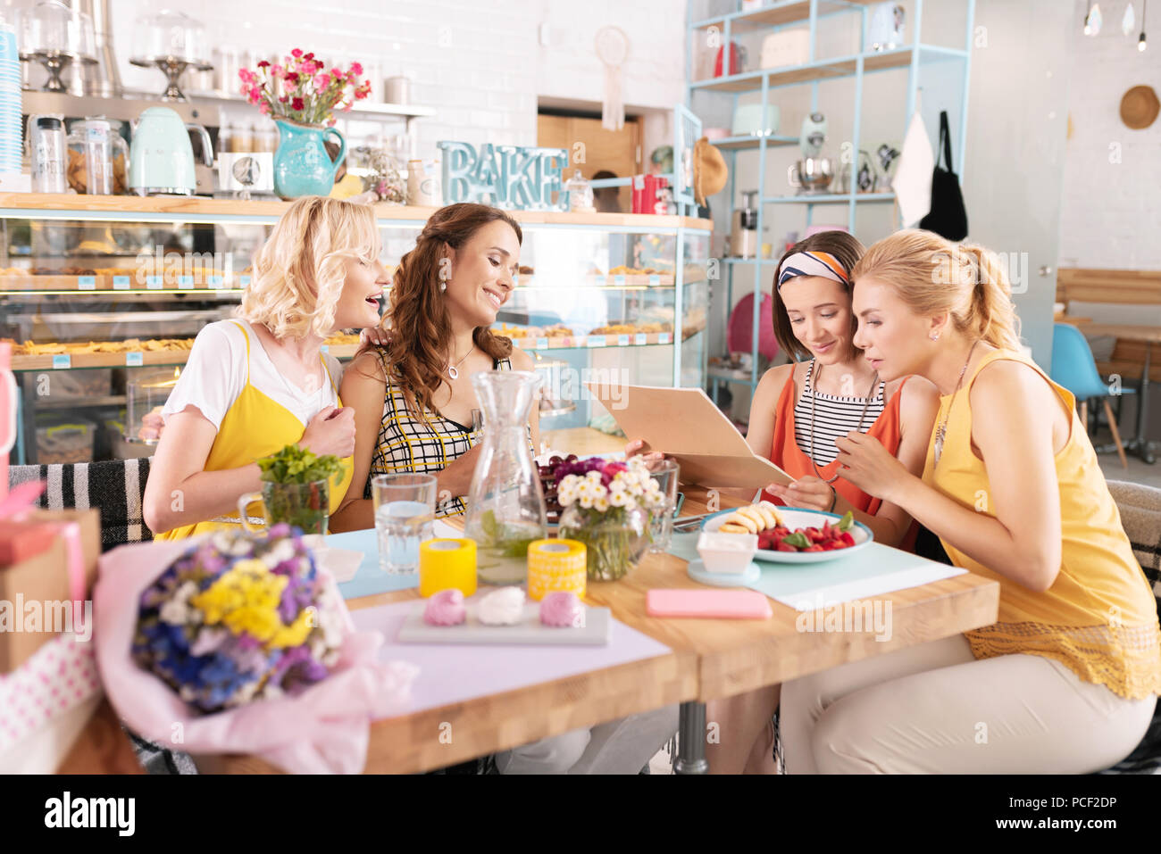 Best wedding photos hi-res stock photography and images - Alamy