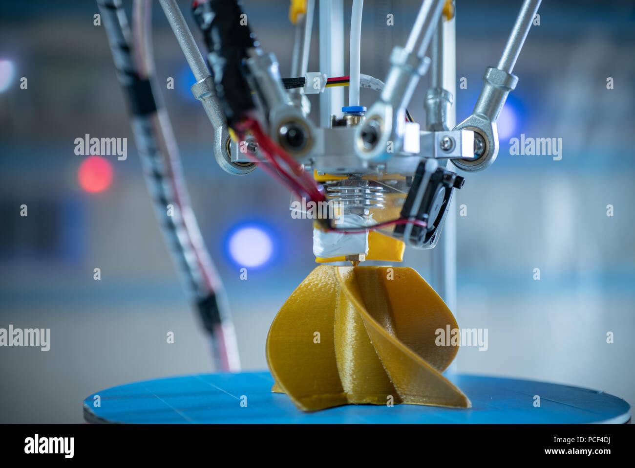 Delta printer hi-res stock photography and images - Alamy