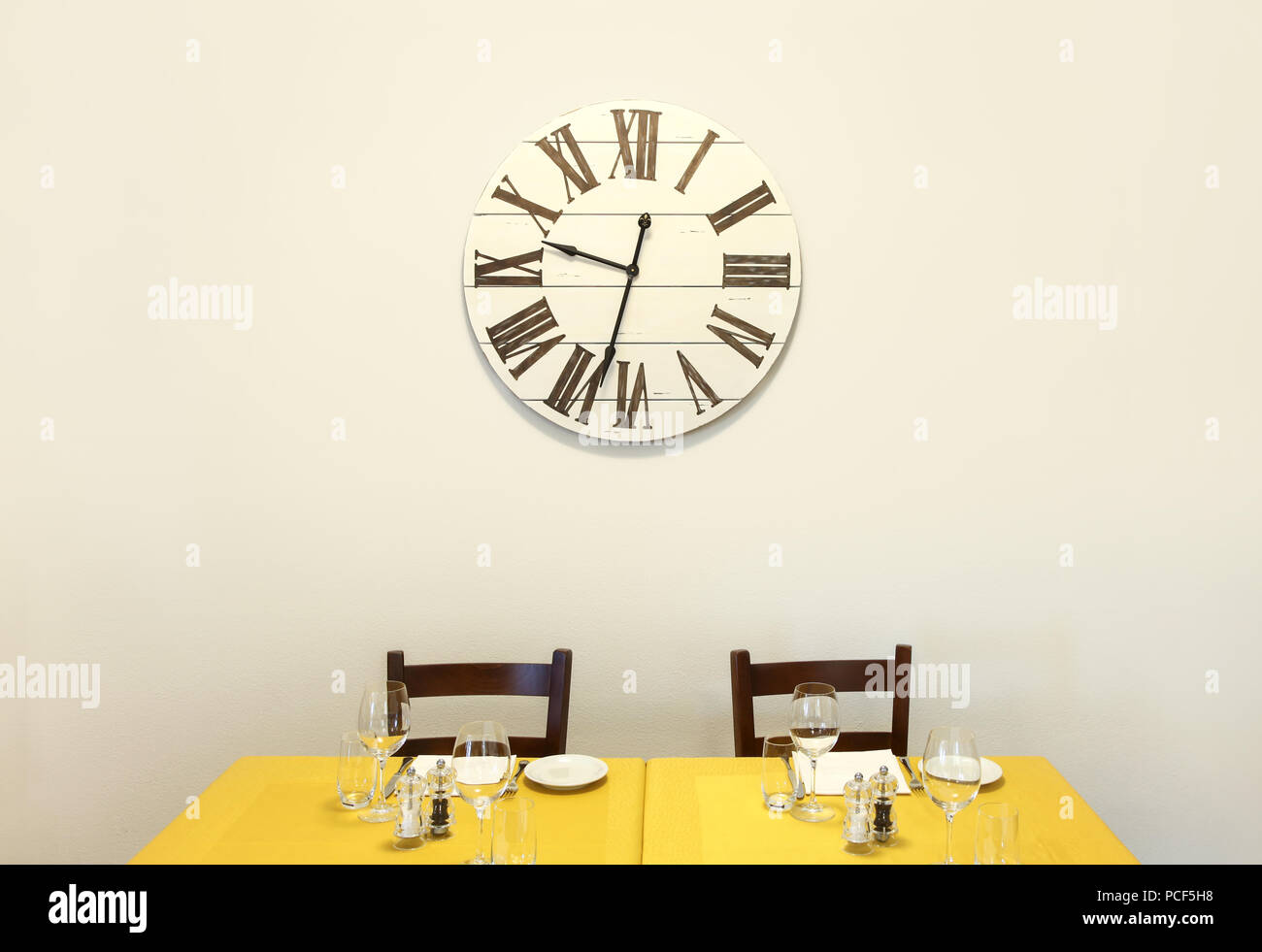 interior of a restaurant, dining table prepared Stock Photo - Alamy