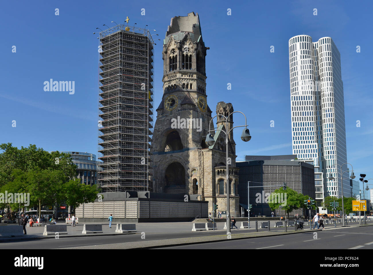 Kaiser-Wilhelm-Gedaechtniskirche, Breitscheidplatz, Charlottenburg ...
