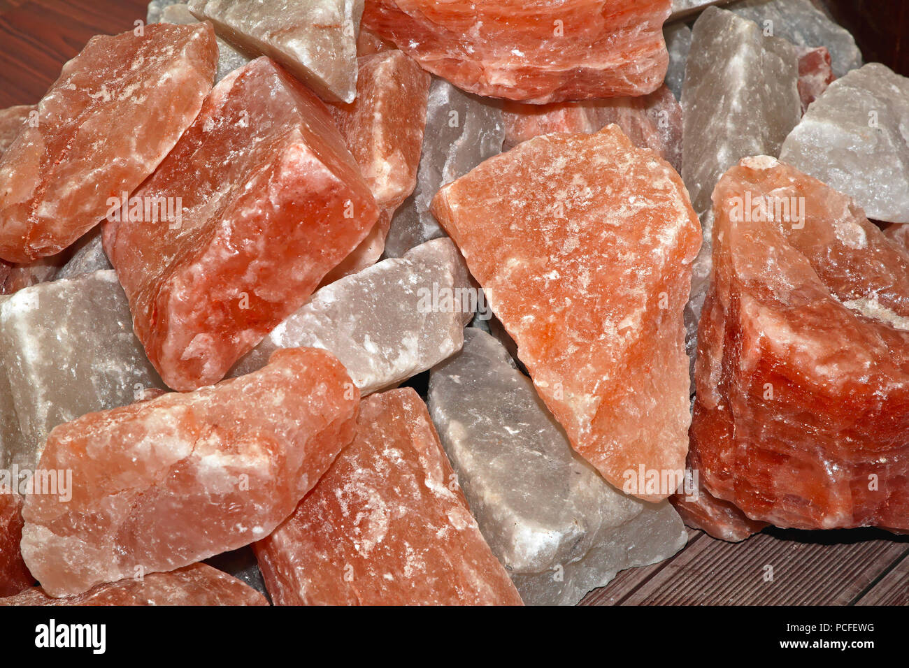 Himalaya salt minerals hi-res stock photography and images - Alamy