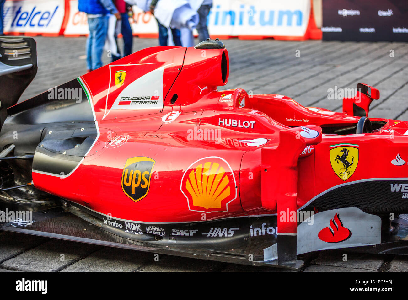 Weichai hi-res stock photography and images - Alamy