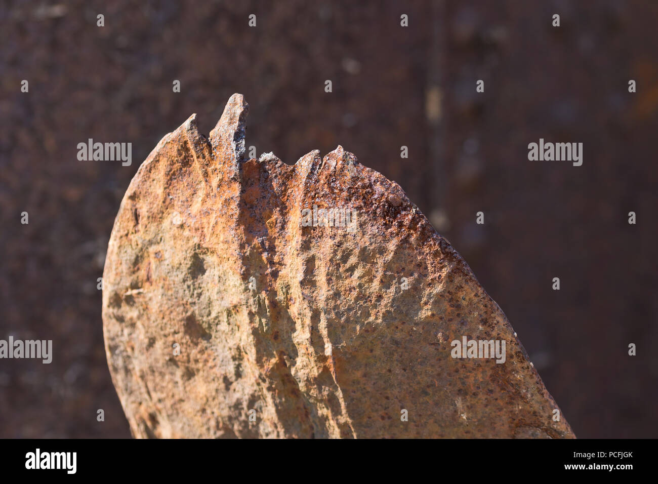 Reclaimed, rusted iron shovel Stock Photo - Alamy