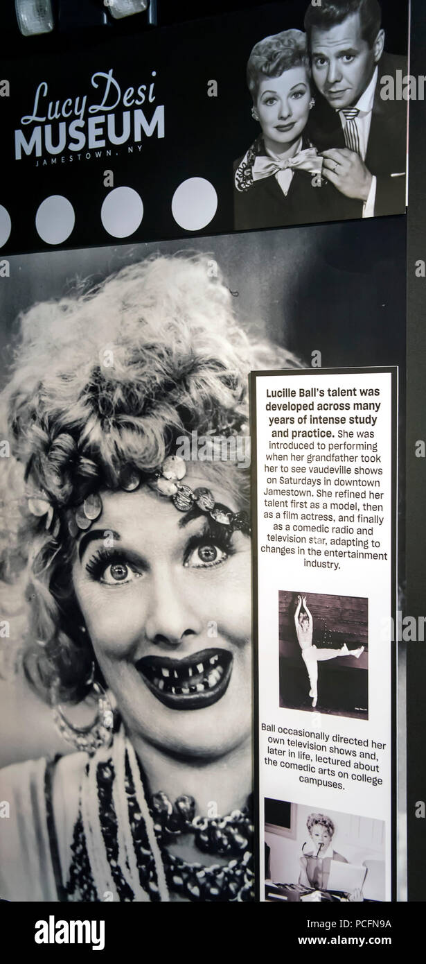 Lucy and desi museum hi-res stock photography and images - Alamy