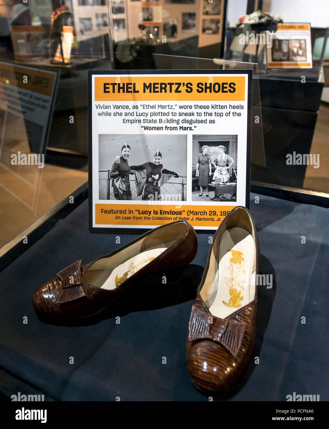 I love lucy hi-res stock photography and images - Alamy