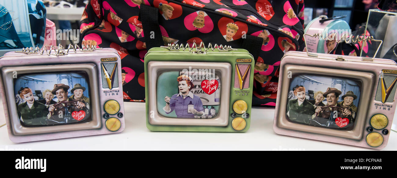 The lucy show lucille ball hi-res stock photography and images - Alamy
