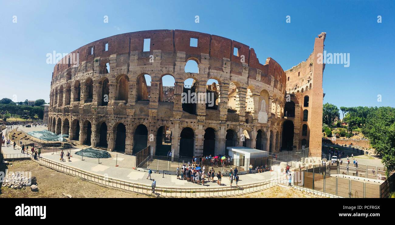 Rome, Rome, China. 2nd Aug, 2018. The Colosseum or Coliseum, also known ...