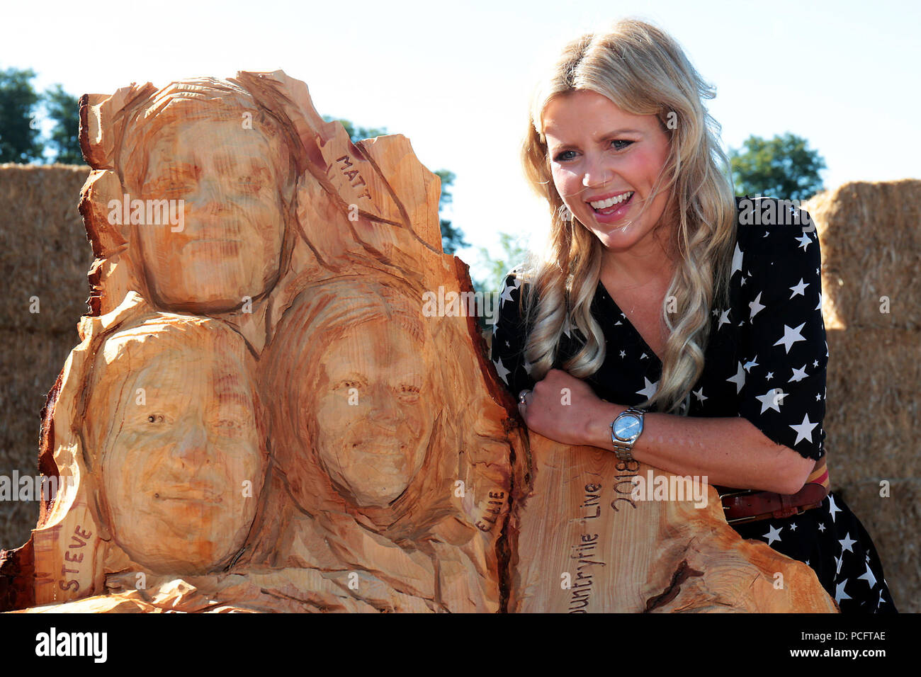 Ellie harrison hi-res stock photography and images - Alamy