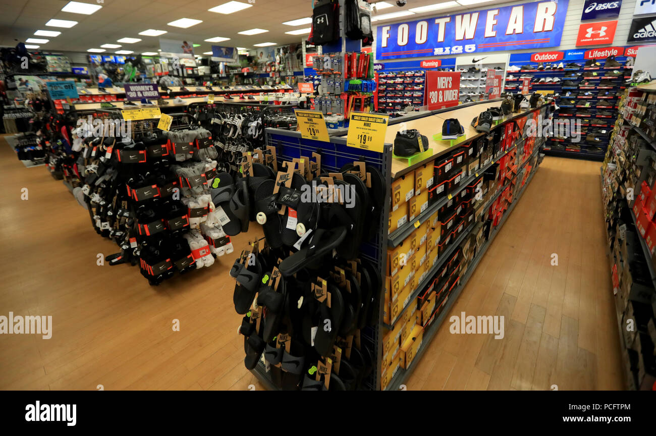 Usa trade shows hi-res stock photography and images - Alamy