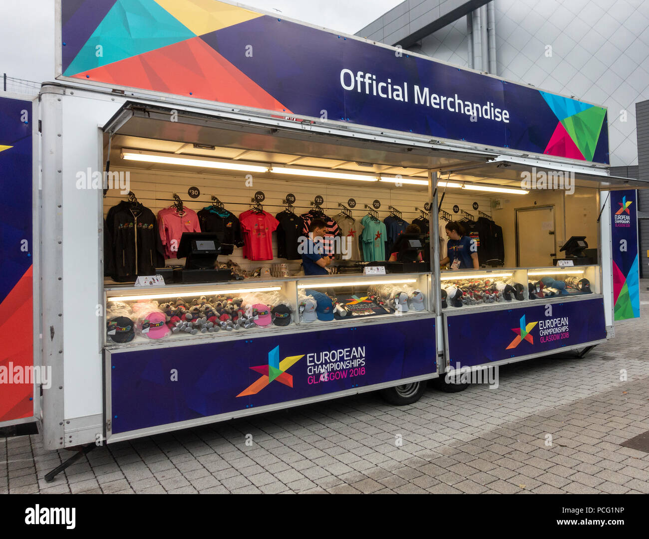 Sports mascots hi-res stock photography and images - Alamy