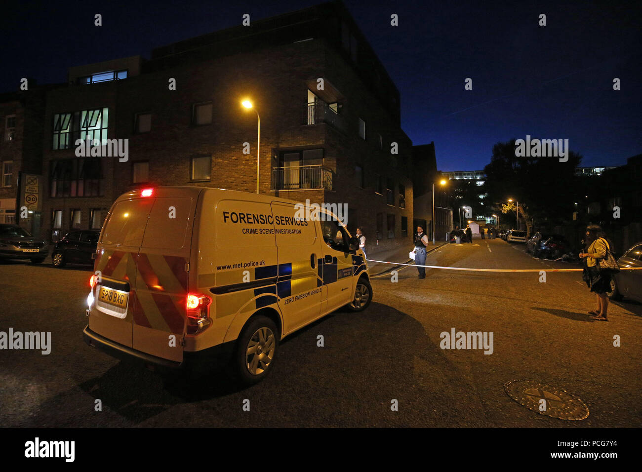 Camberwell london street hi-res stock photography and images - Alamy