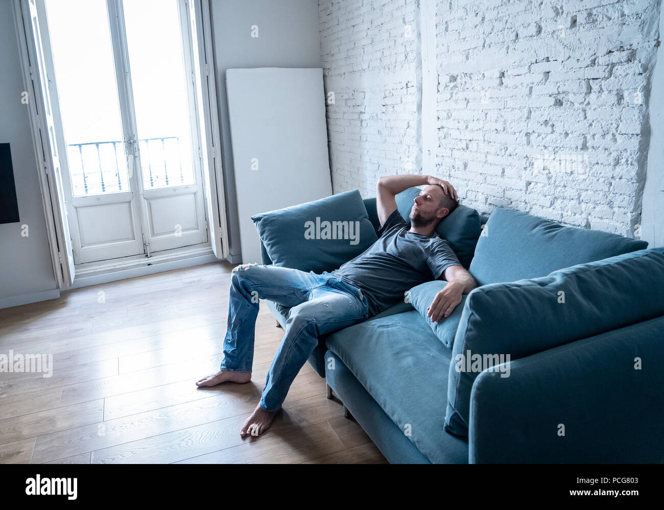 Young white male depressed hi-res stock photography and images - Alamy
