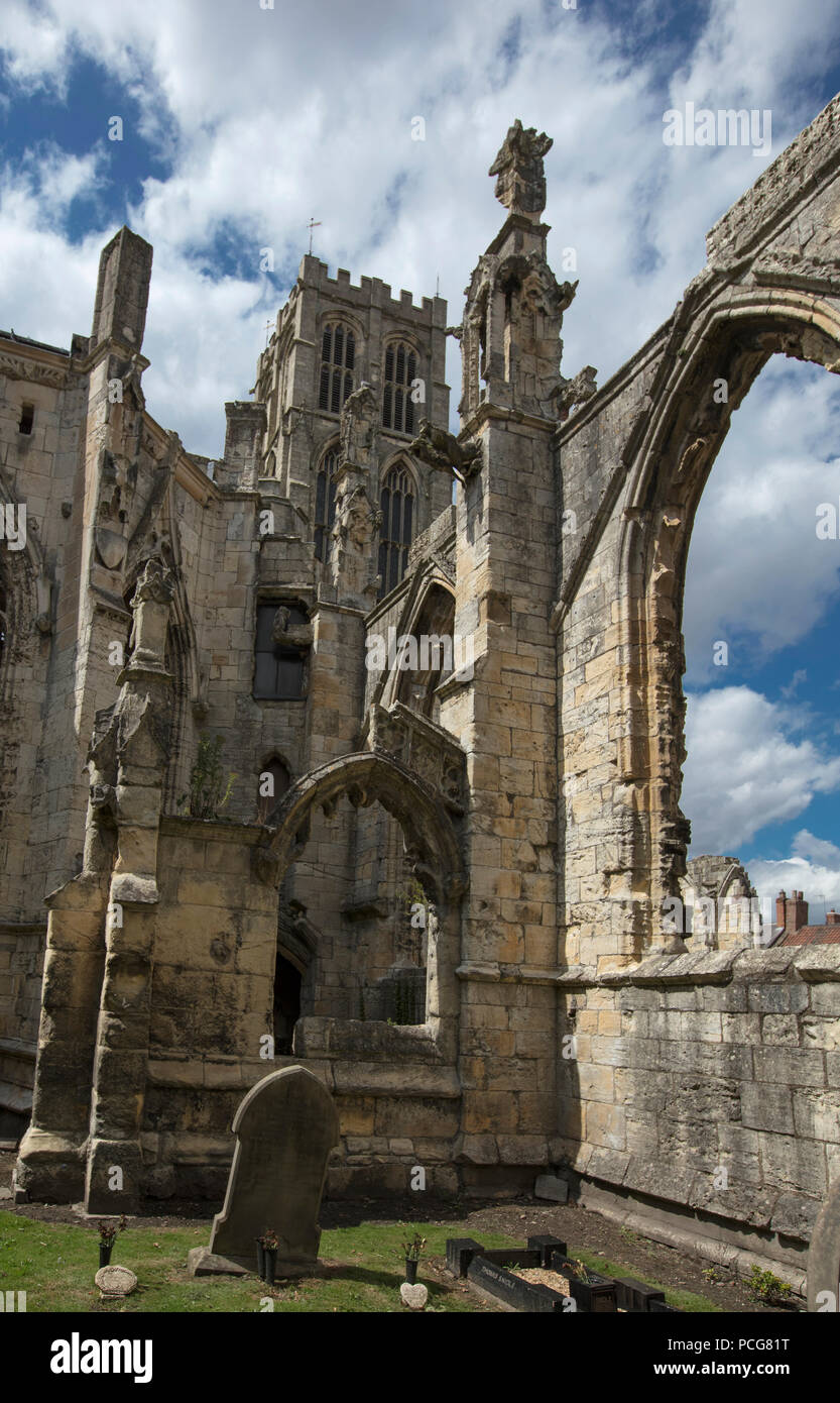 Howden minster church tower hi-res stock photography and images - Alamy