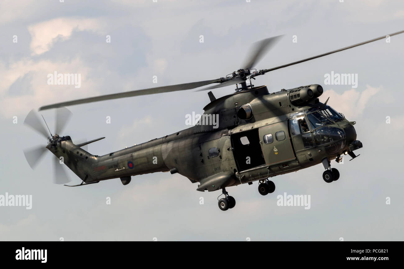 Puma Helicopter Raf Stock Photos & Puma Helicopter Raf Stock Images - Alamy