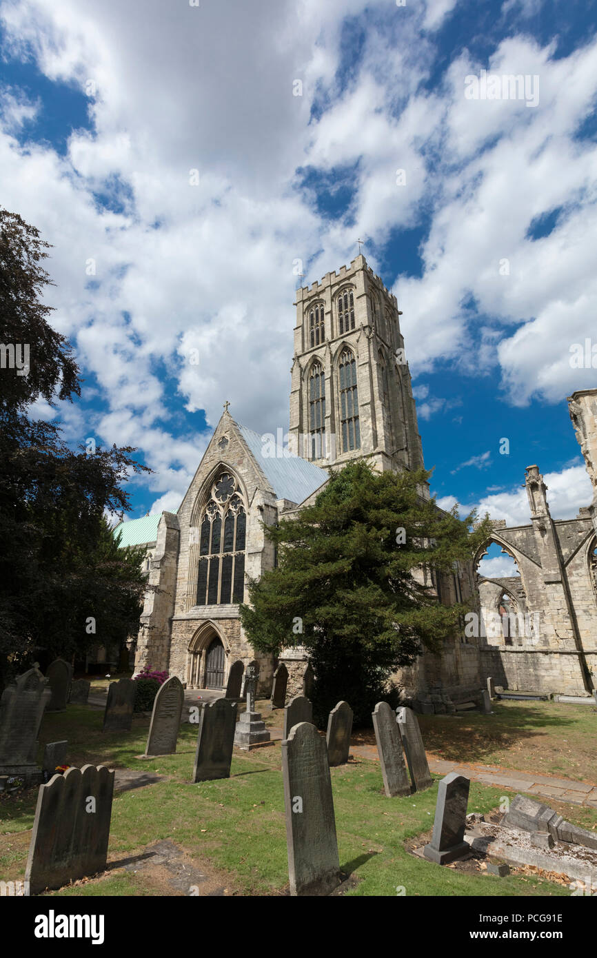 Howden minster church tower hi-res stock photography and images - Alamy