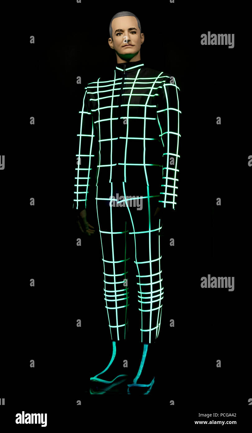 The Kraftwerk 3D Video Installation exhibition at the Kunstbau gallery ...