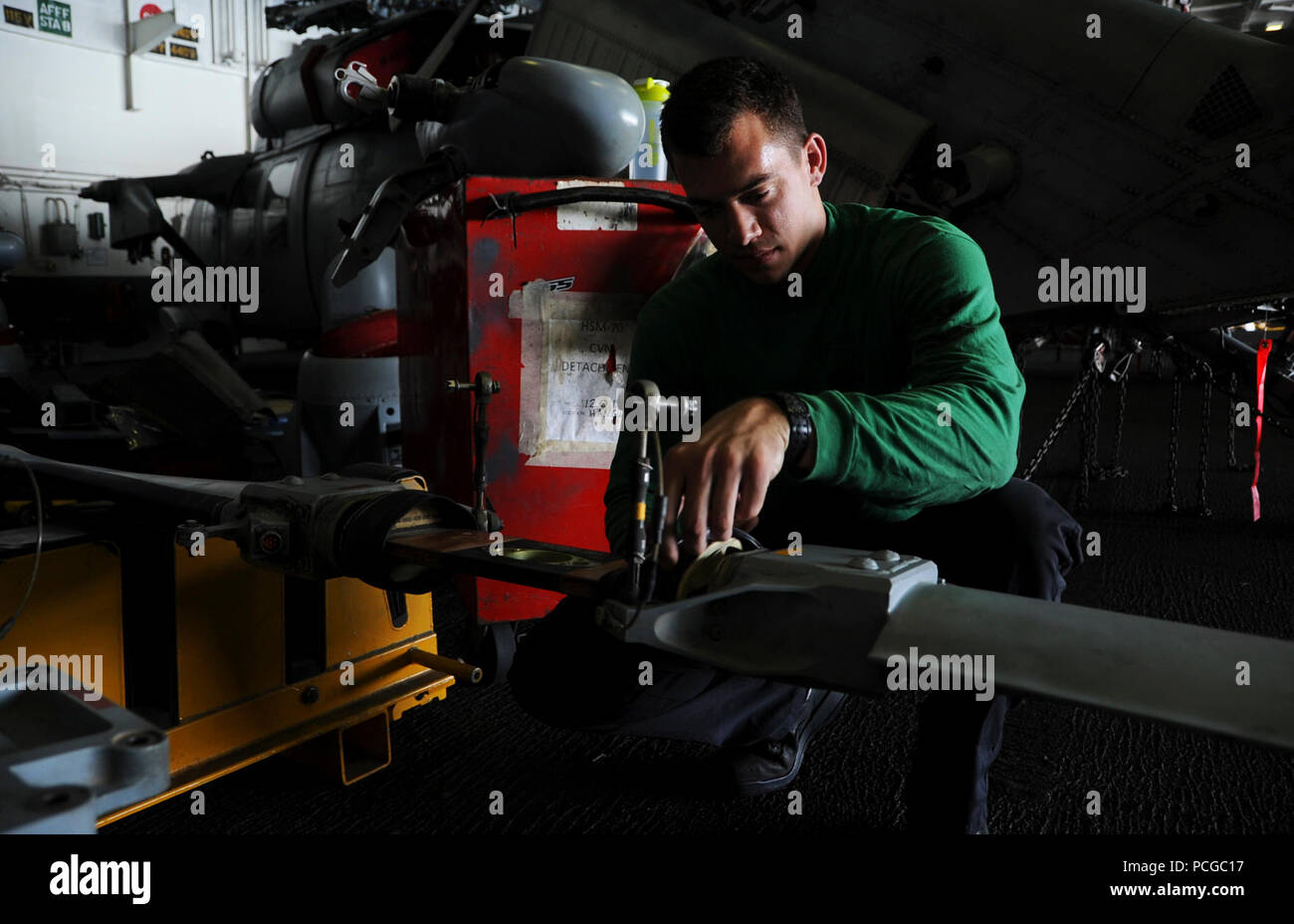 Aviation Structural Mechanic 2nd Class Greg Gusse, from Palm City, Fla ...