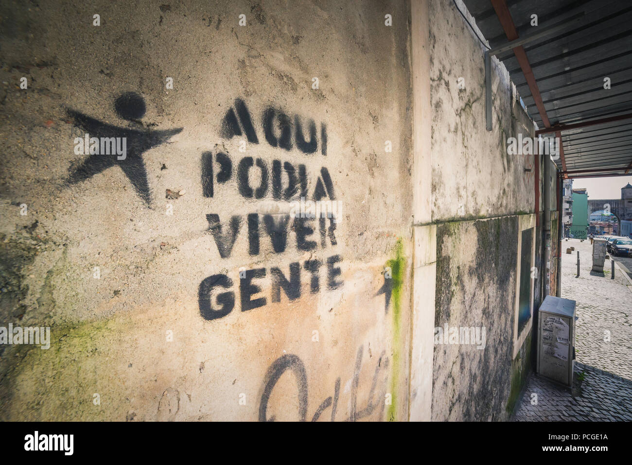Gentrification protest hi-res stock photography and images - Alamy