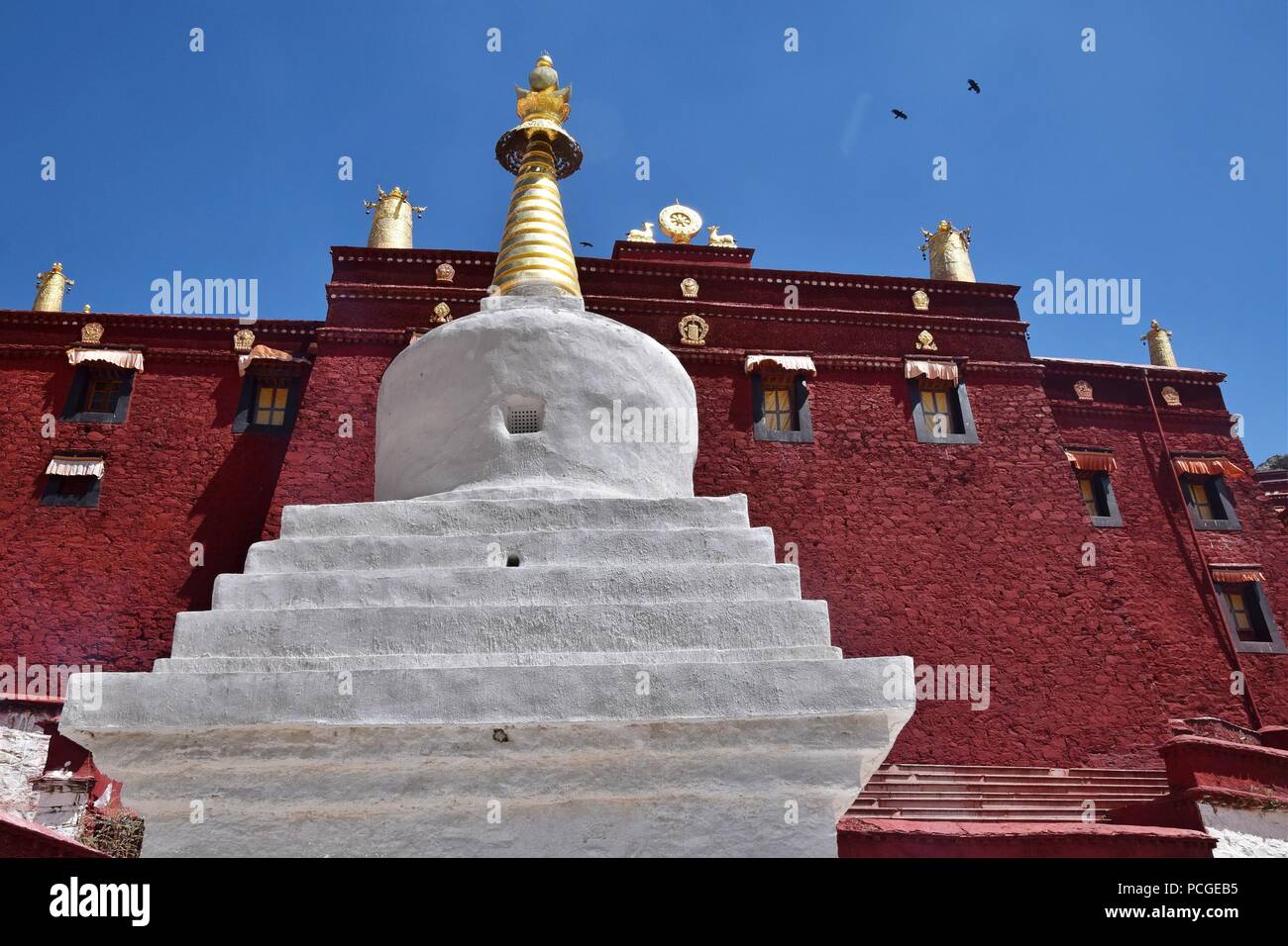 Ganden monastery is at the top of wangbur mountain hi-res stock ...