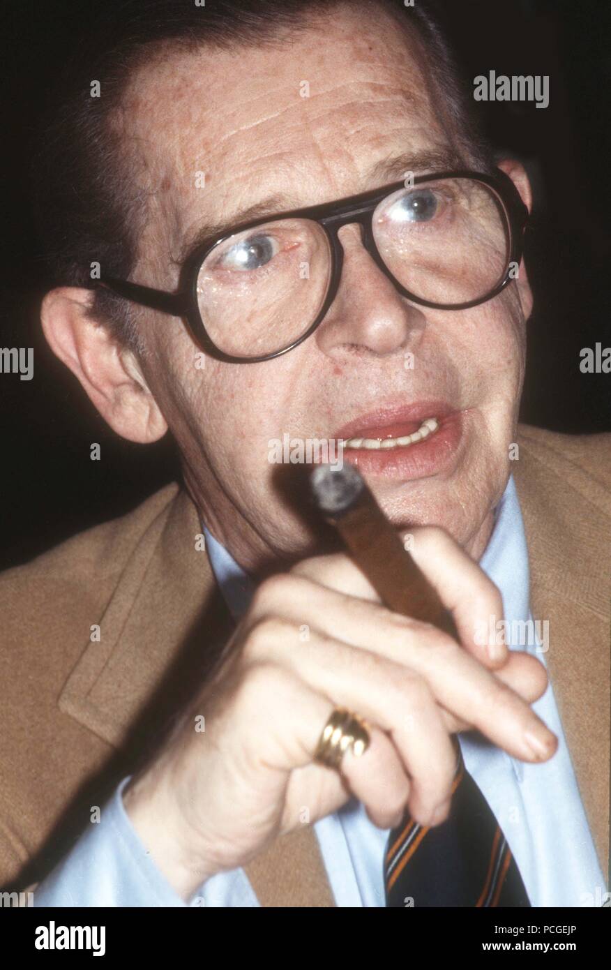 #MiltonBerle 1978 Photo By Adam Scull/PHOTOlink.net Stock Photo - Alamy