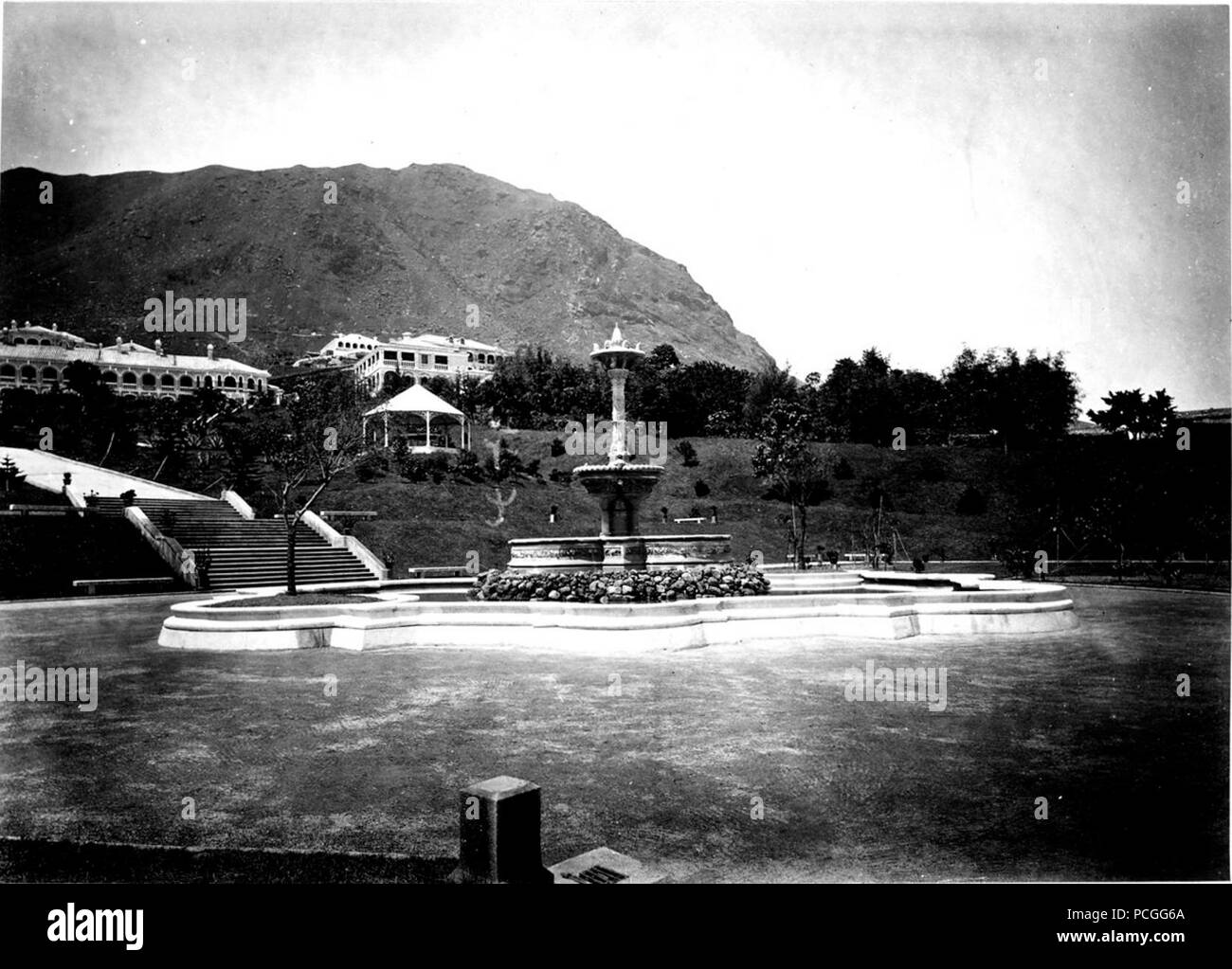 Hongkong vintage Black and White Stock Photos & Images - Alamy