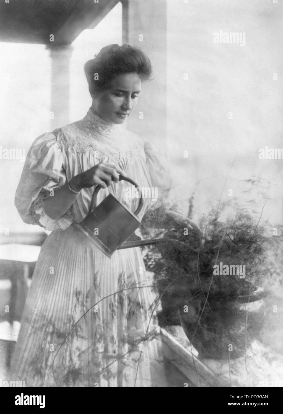 Helen keller Black and White Stock Photos & Images - Alamy