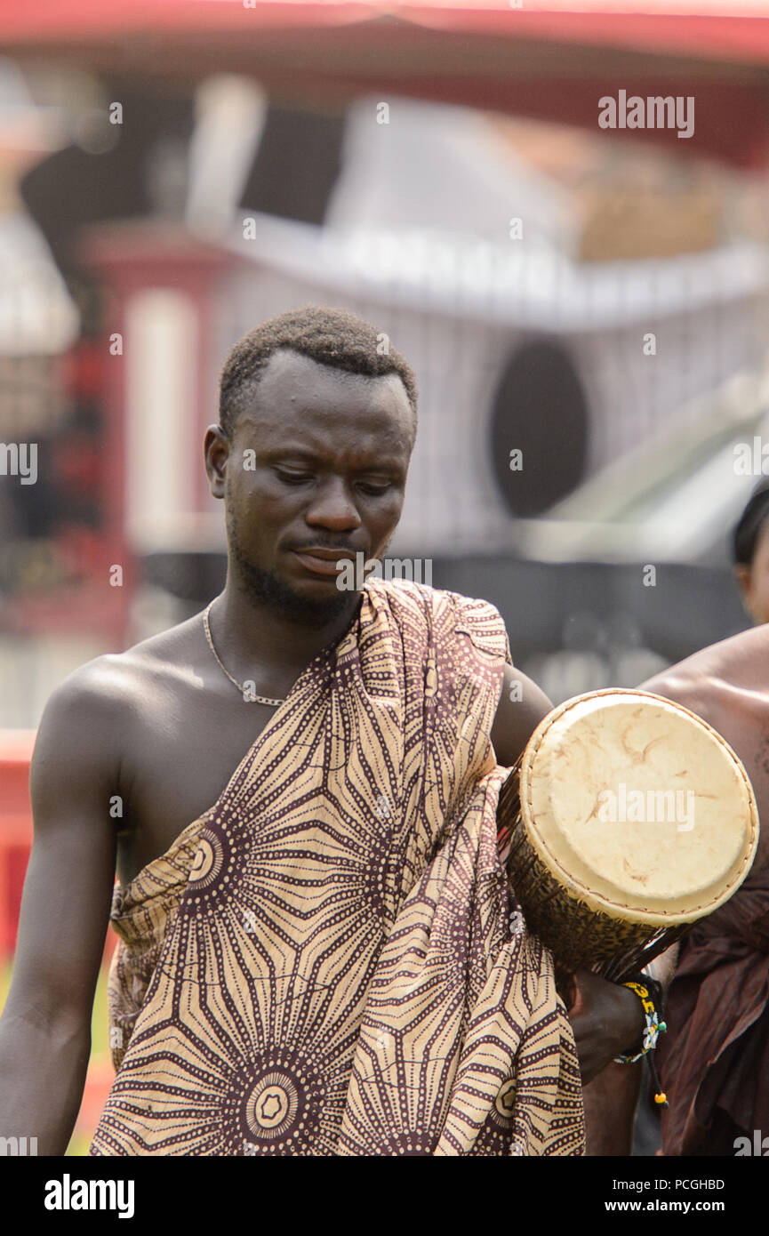 KUMASI, GHANA - JAN 16, 2017: Unidentified Ghanaian musician at the ...