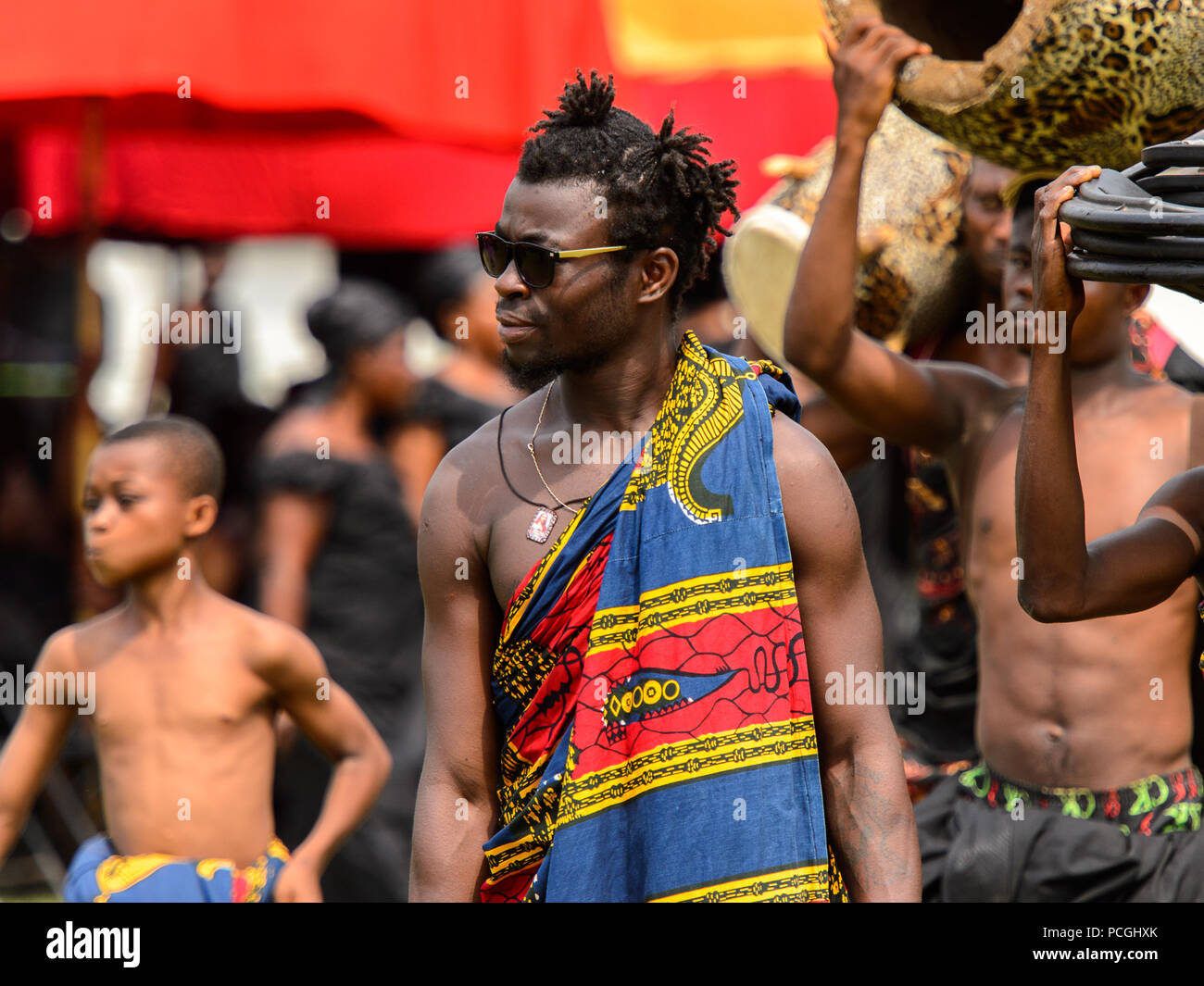 KUMASI, GHANA - JAN 16, 2017: Unidentified Ghanaian funny man in ...
