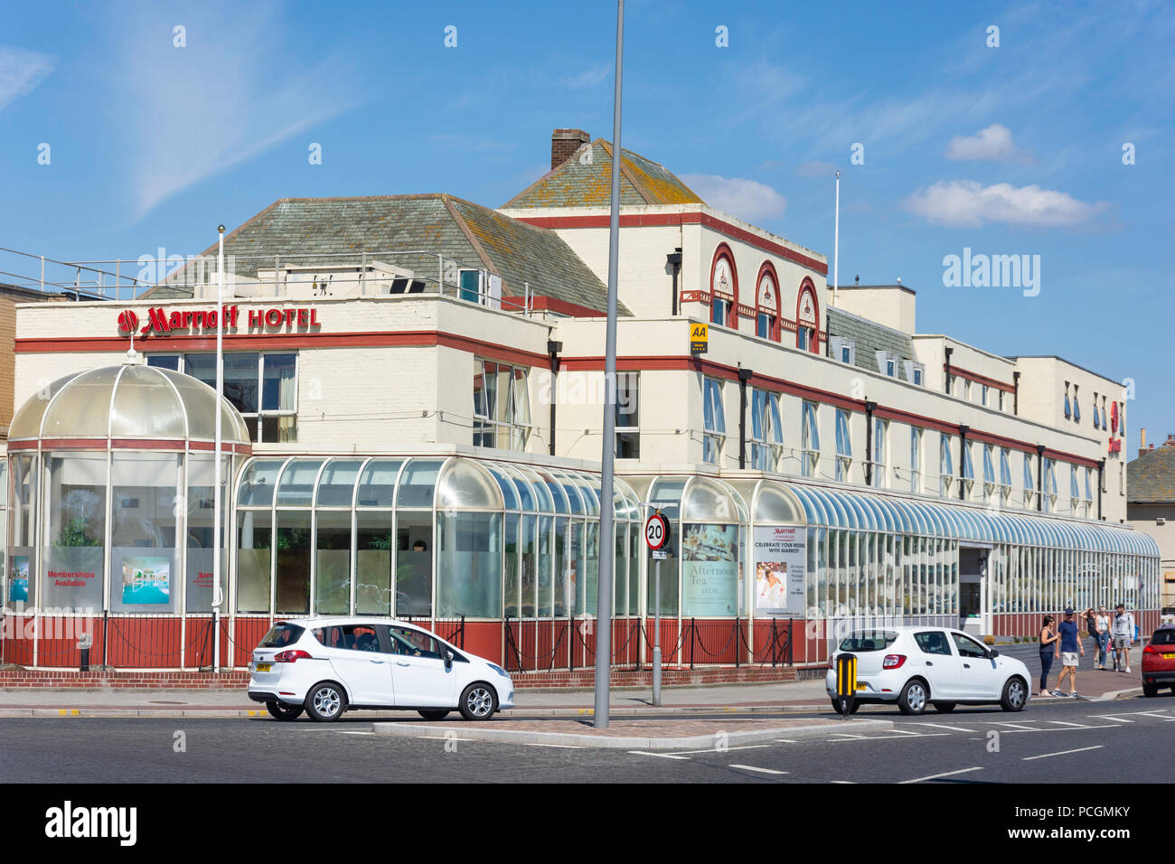 Seaburn hotel hi-res stock photography and images - Alamy