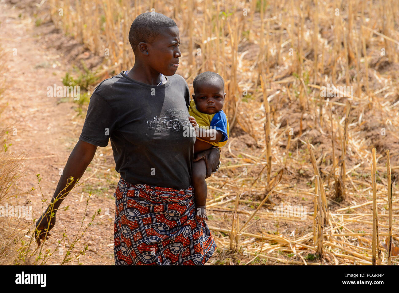 TAMBERMA VIL, TOGO - JAN 13, 2017: Unidentified Tammari woman with baby ...