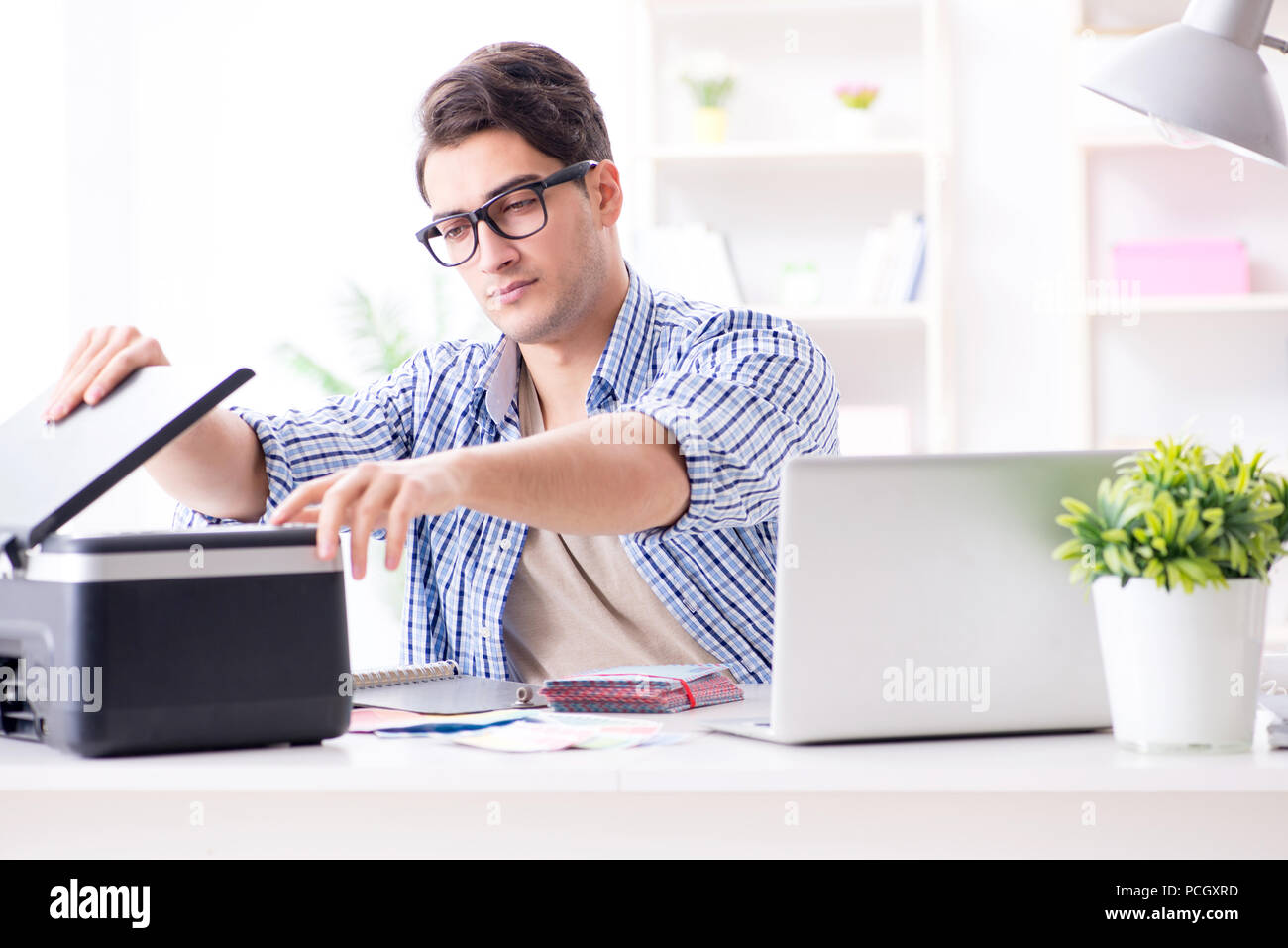 Photocopying Man High Resolution Stock Photography and Images - Alamy