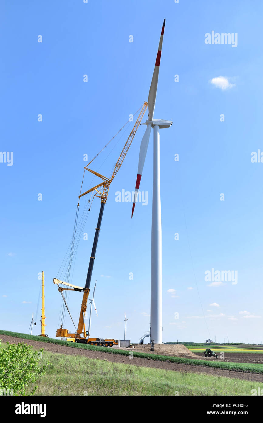 Construction of wind farm in Alibunar, Serbia Stock Photo - Alamy