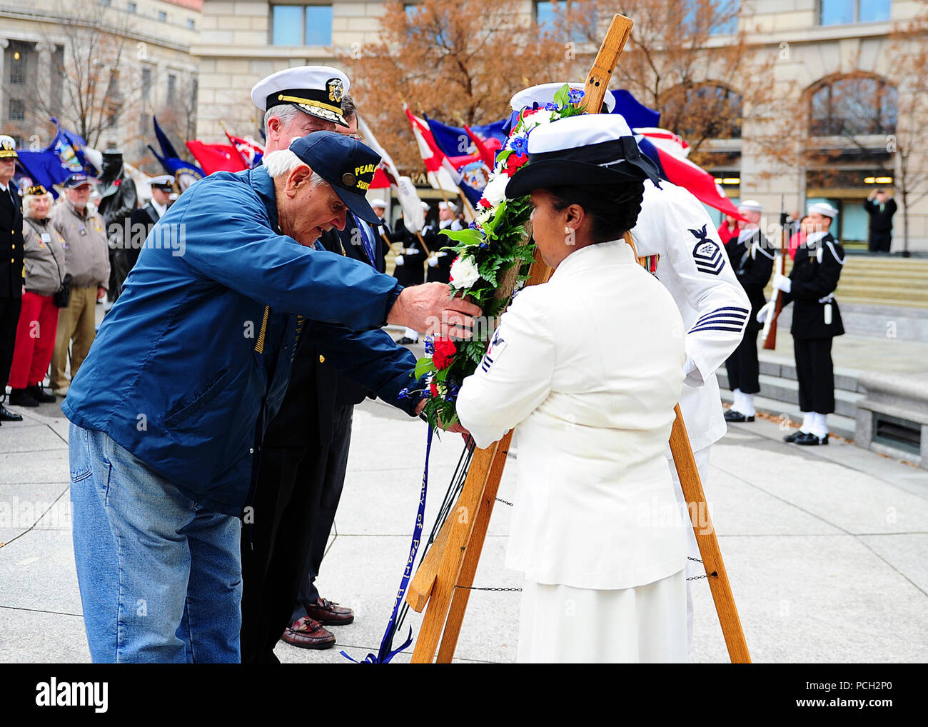 WASHINGTON (Dec. 7, 2012) Frank Yanick, a former Navy seaman and Pearl ...