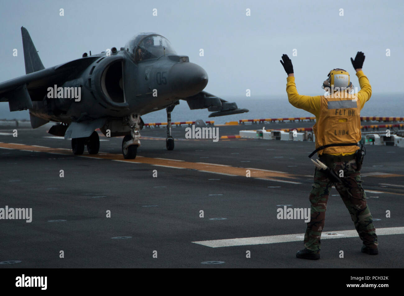 Landing signal enlisted hi-res stock photography and images - Alamy