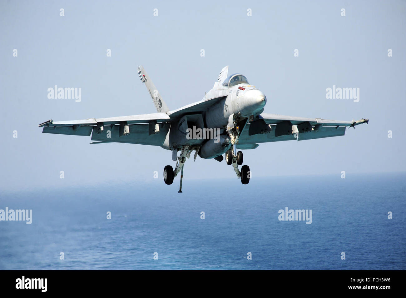 George h w bush gulf war hi-res stock photography and images - Alamy