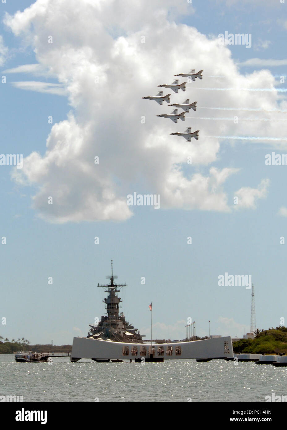The U.S. Air Force Air Demonstration Squadron, the Thunderbirds, fly in ...