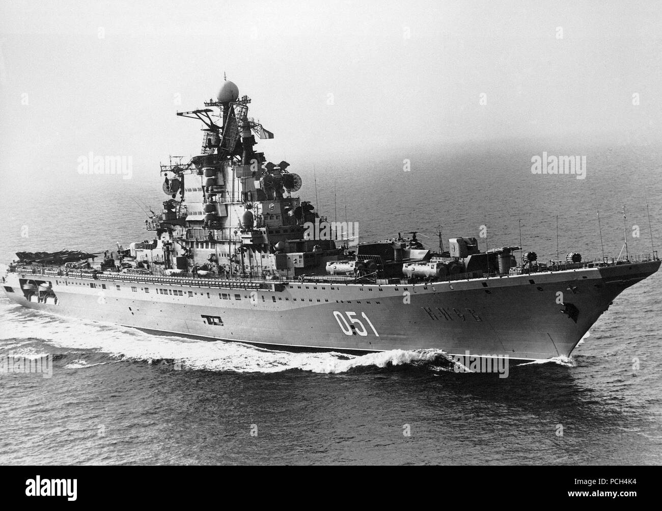 A starboard bow view of the Soviet aircraft carrier KIEV (CVHG 051 ...