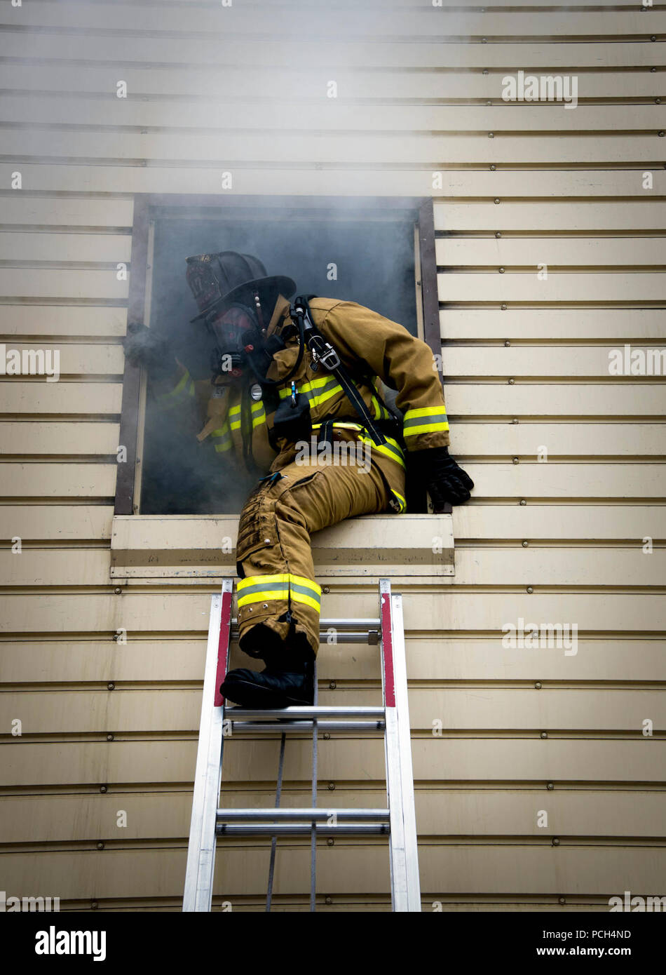 Island fire service hi-res stock photography and images - Alamy