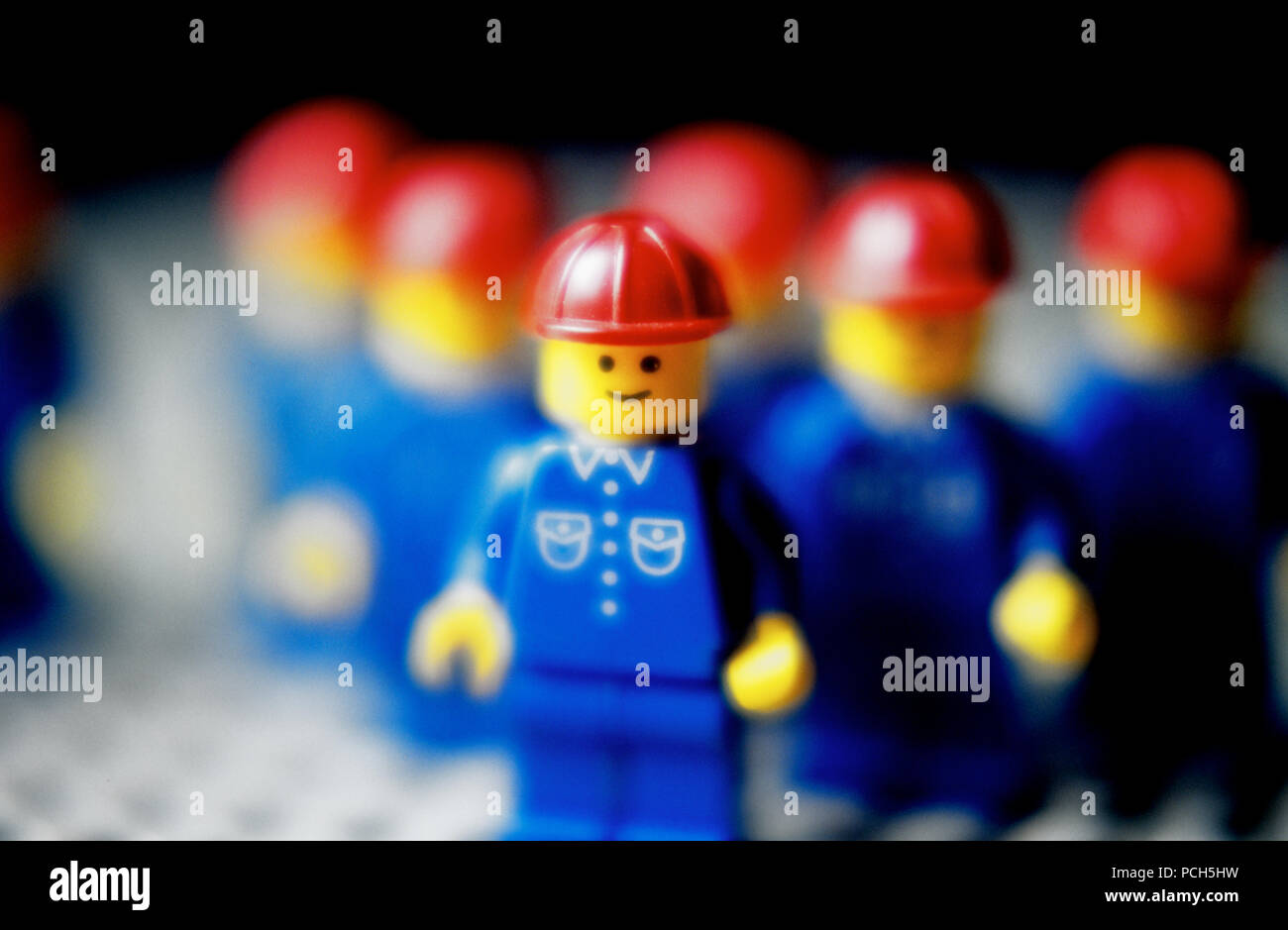 Lego construction workers hi-res stock photography and images - Alamy